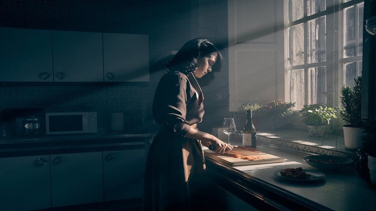 Netflix’s Don’t Listen Review: Overambitious Without Any Scares ...