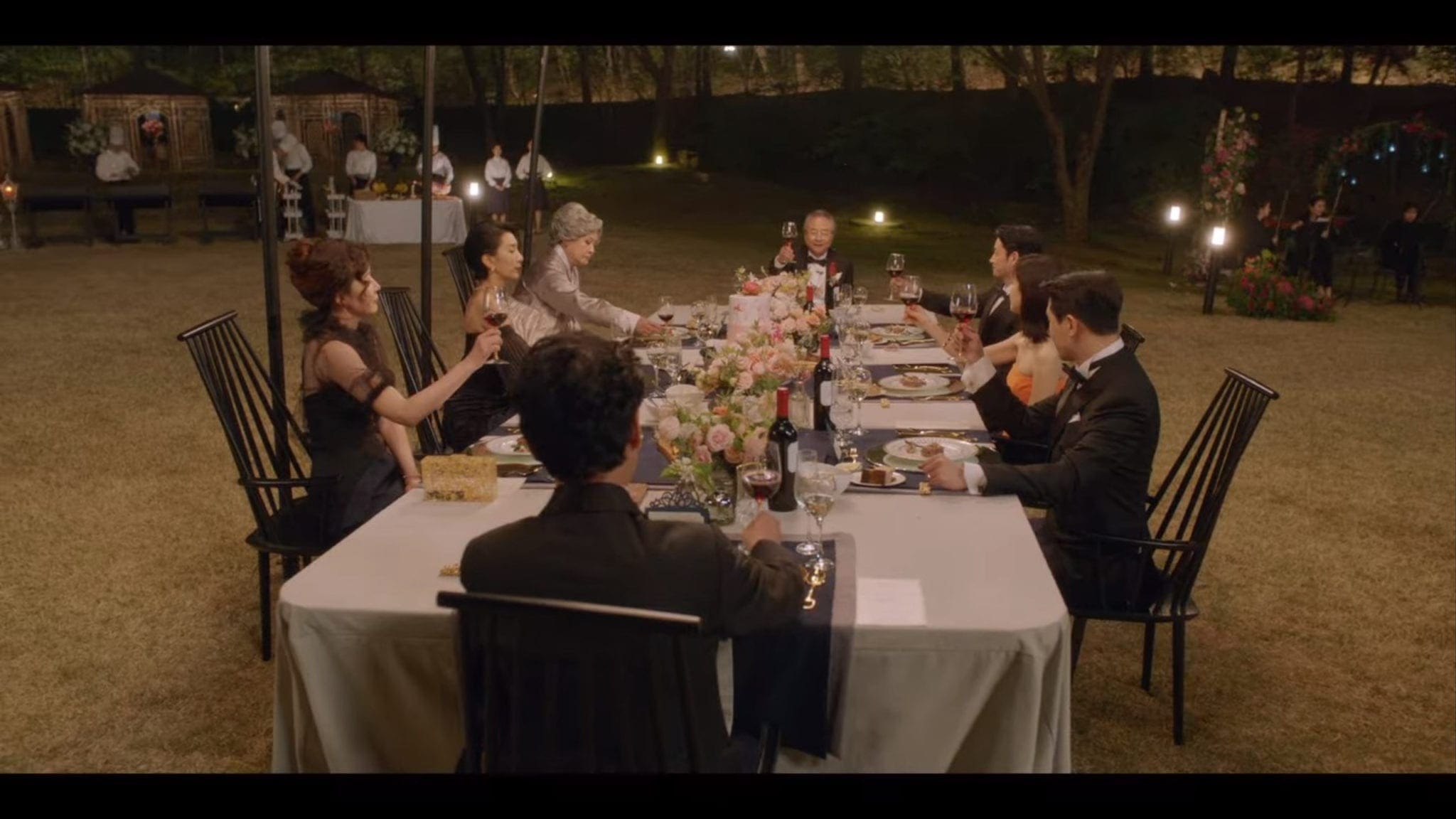 Netflix's Mine Episode 1 Recap: Murder and Dysfunctional Families ...