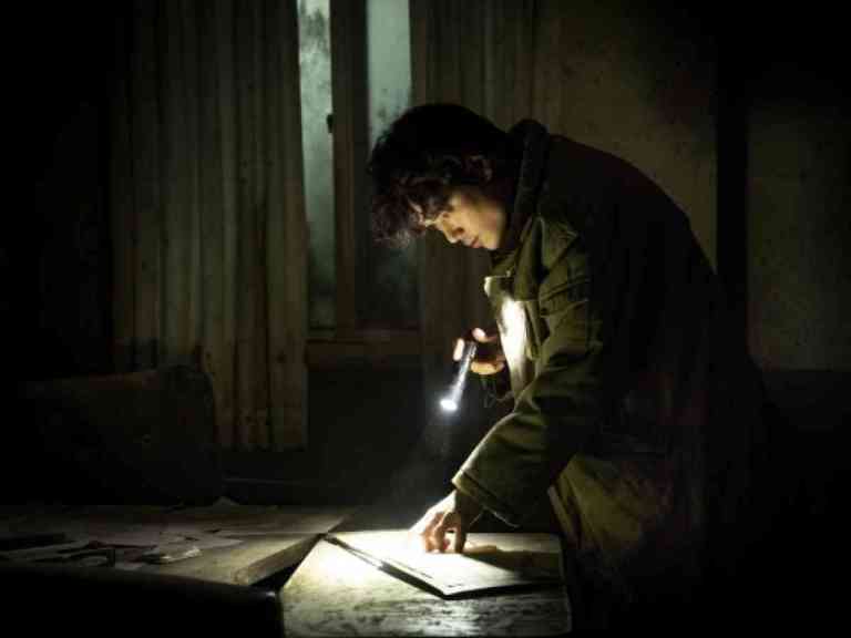 Guimoon: The Lightless Door (2021) Review: Underwhelming | Leisurebyte