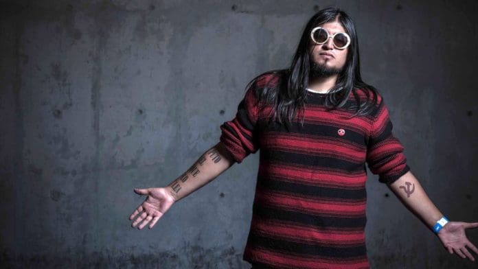 Netflix's Carlos Ballarta False Prophet Review: Mexican Stand-up Comedy ...