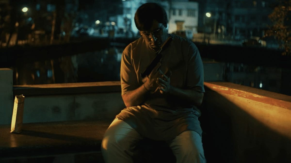 Bob Biswas (2021) Review: Abhishek Bachchan Delivers His Best