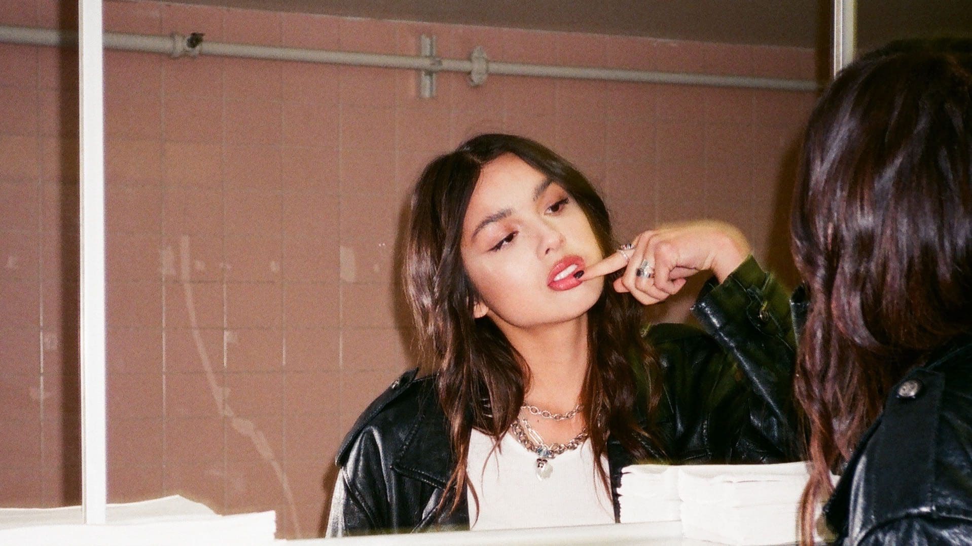 Olivia Rodrigo: Driving Home 2 U Review: There is Something Sweet About ...