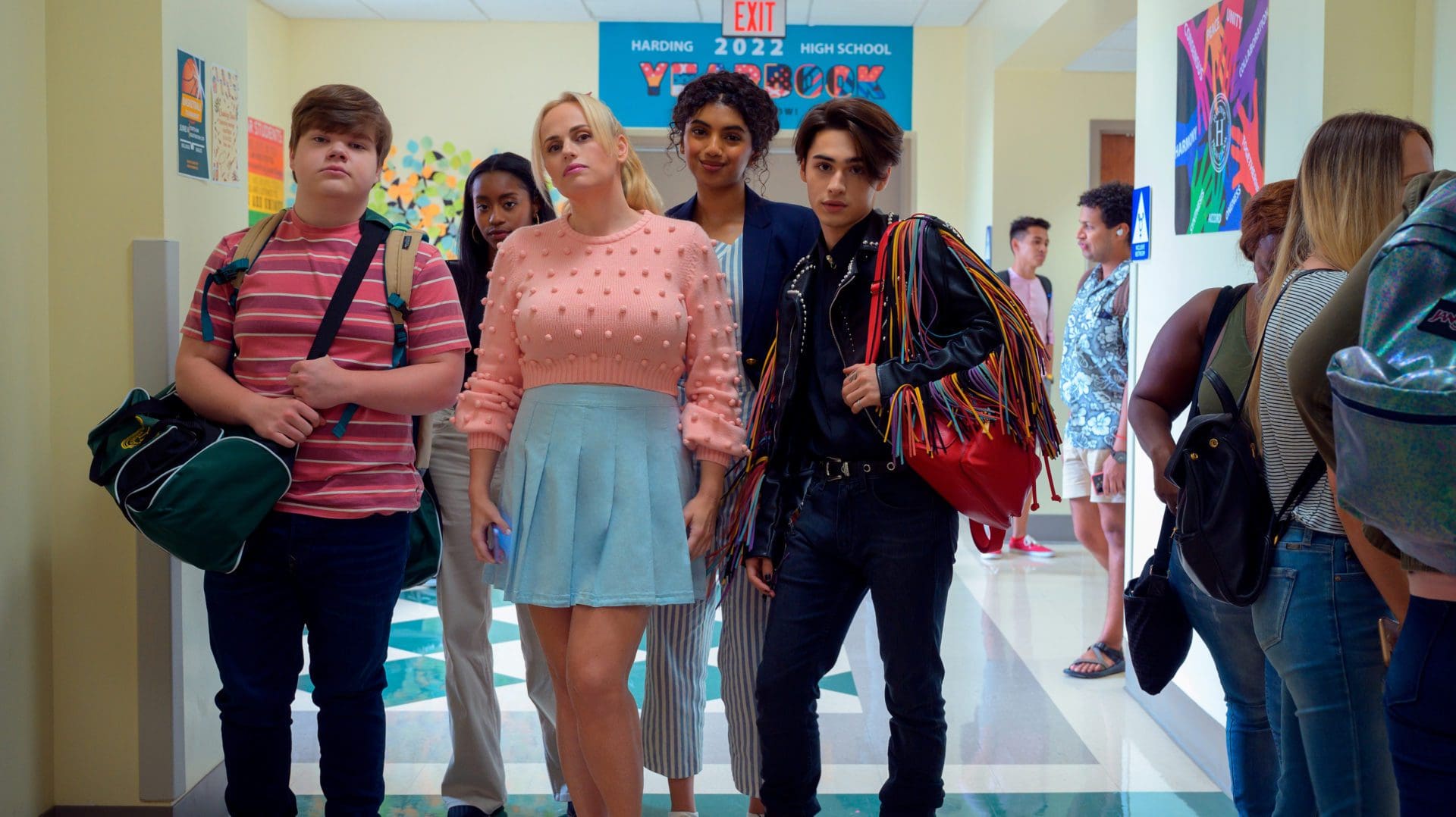 Senior Year Review: Rebel Wilson Finally Becomes the Prom Queen, 20 ...