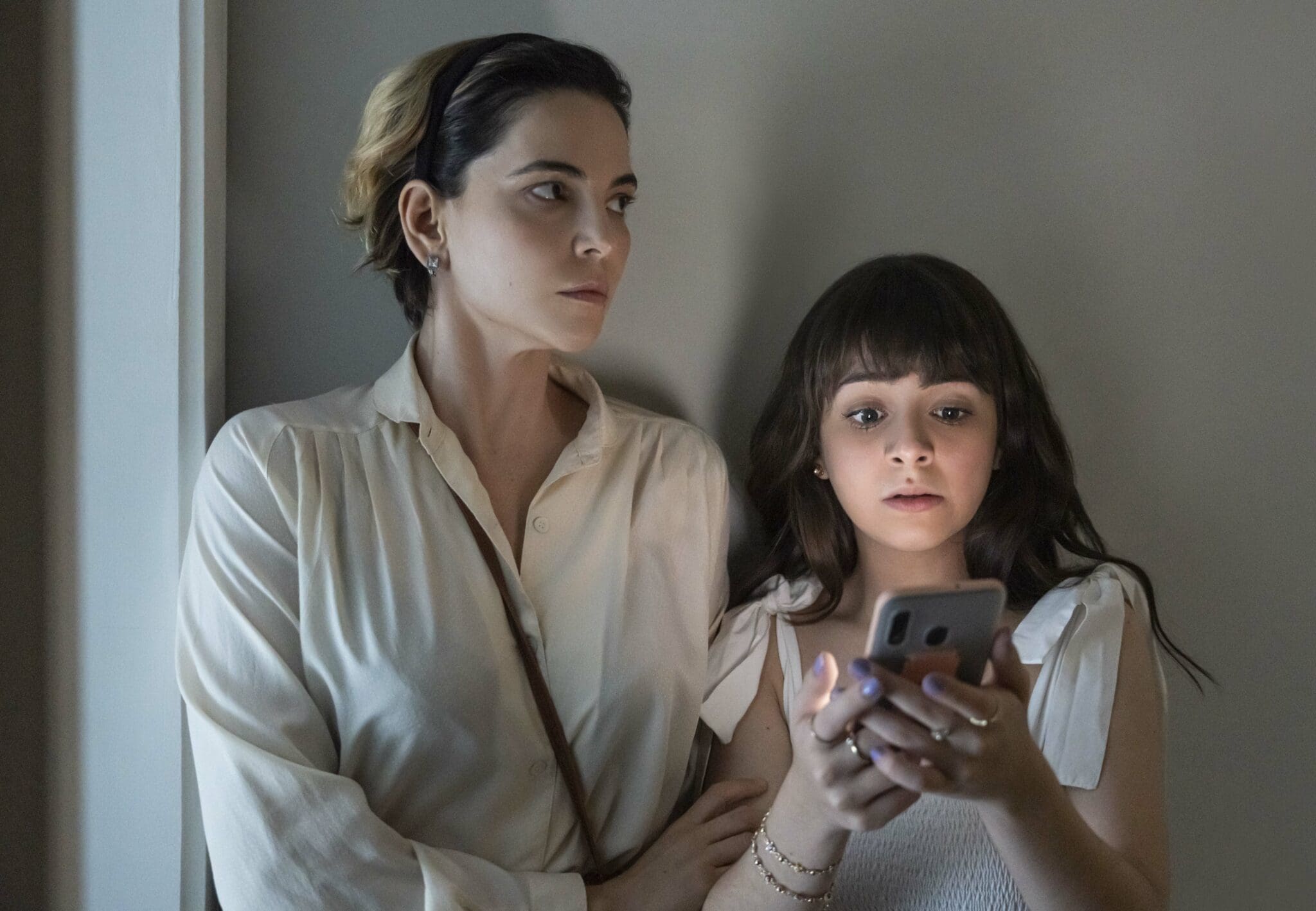 Good Morning Veronica Season 2 Review: Bland and Rather Underwhelming ...