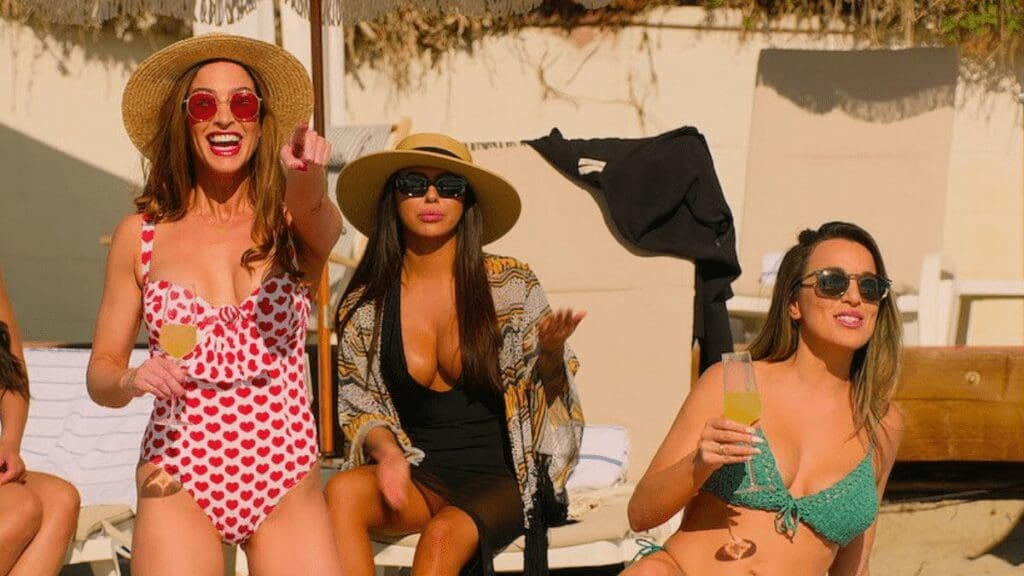 Selling the OC: Kayla Reacts to Alex Hall-Polly's Backstabbing, Befriends Alexandra Jarvis and ...