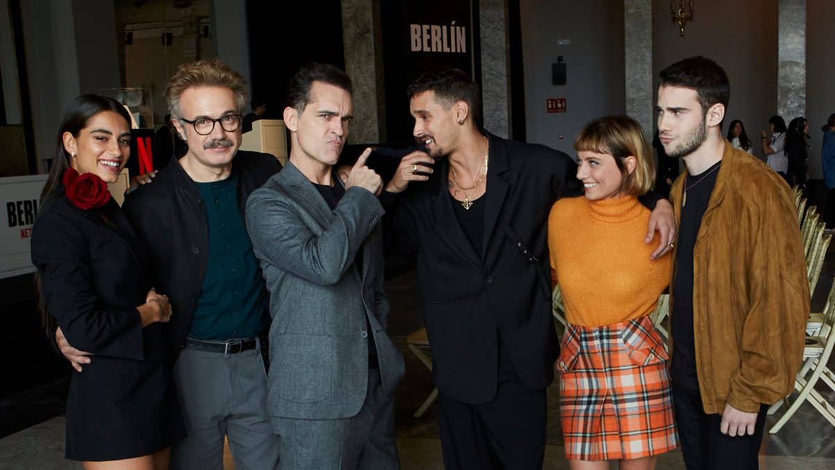 Money Heist's Berlin Character Promo: Pedro Alonso Looks Dashing With ...
