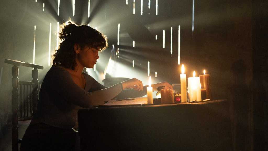 You’re Nothing Special Ending Explained: Amaia's Magic