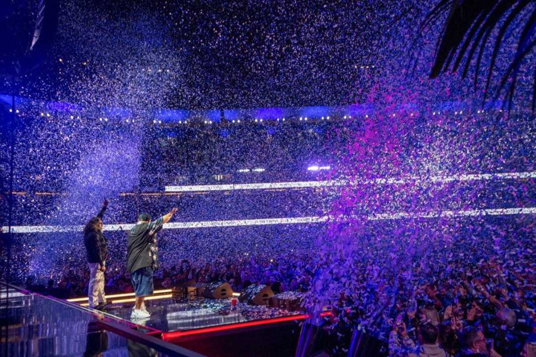 Gabriel Iglesias Stadium Fluffy Review: Entertaining, Hilarious Stories ...