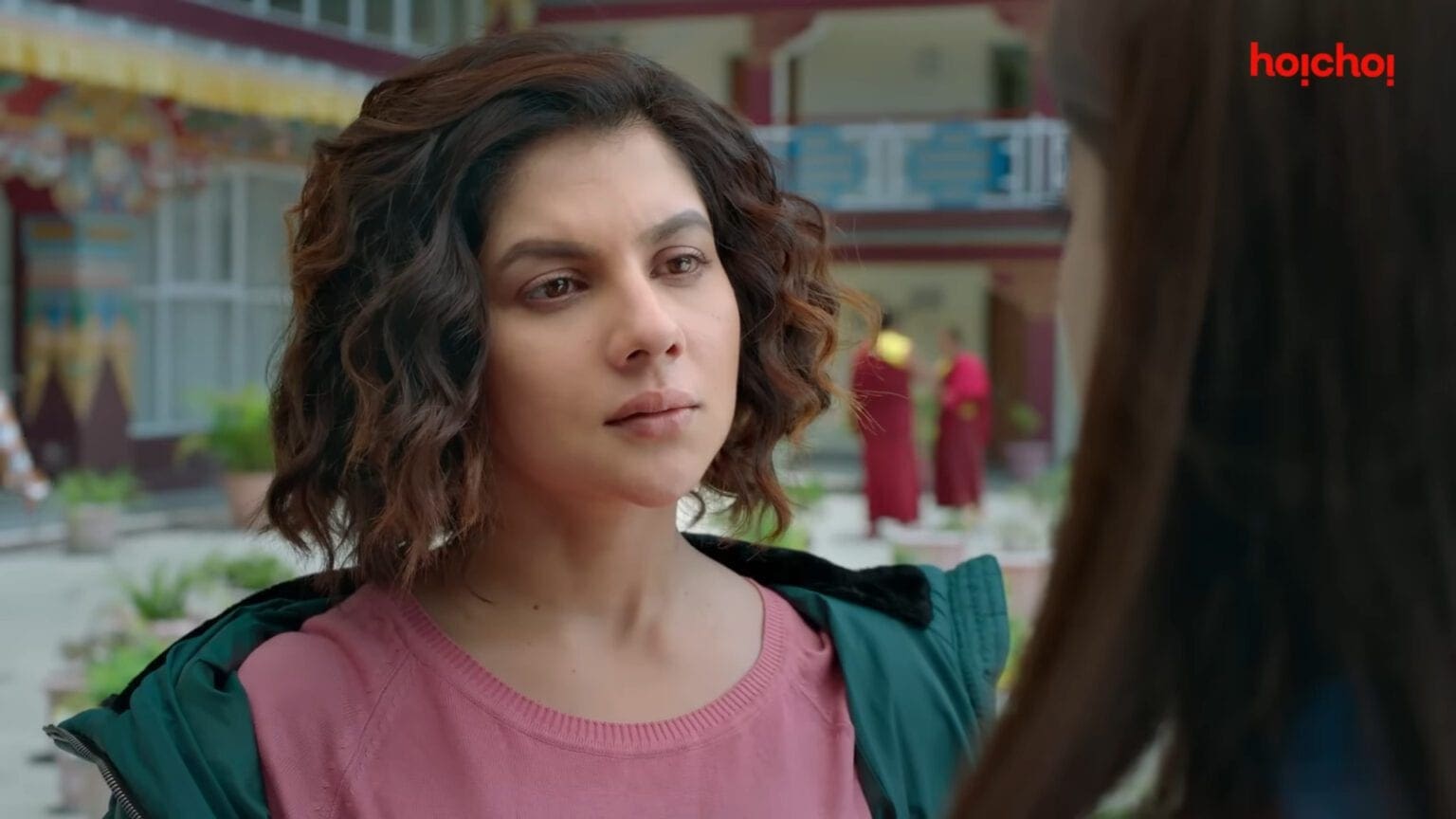 Hello Remember Me Review: Silliness in the Name of a Thriller | Leisurebyte