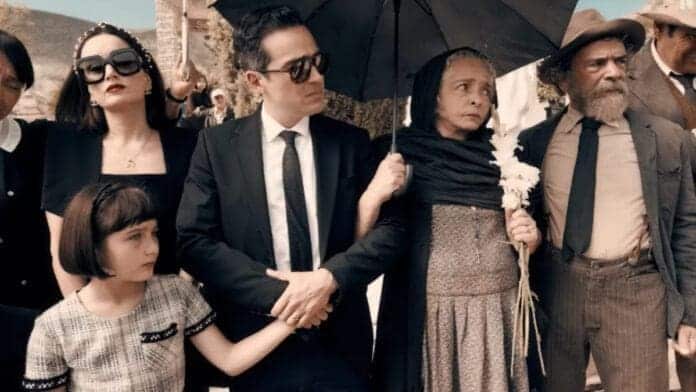 Que viva México Trailer: In Luis Estrada's Film Chaos Overtakes ...