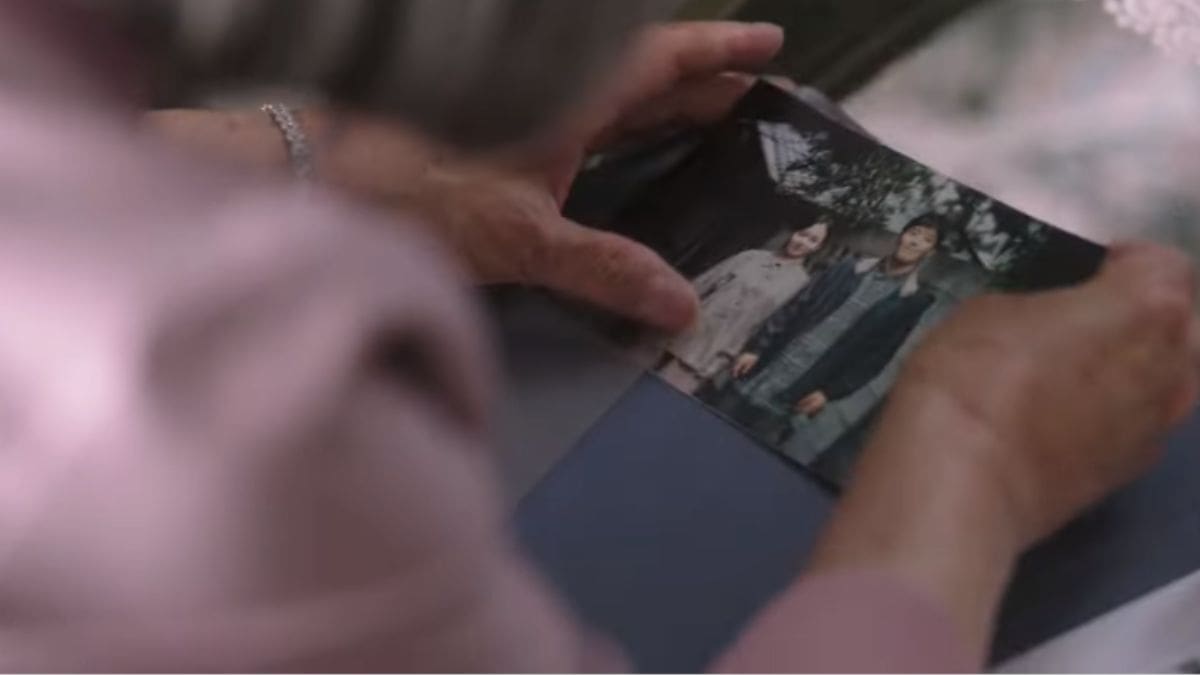 Curtain Call Poster: Kang Ha-neul and Ha Ji-won Dazzle in a Warm Azure ...