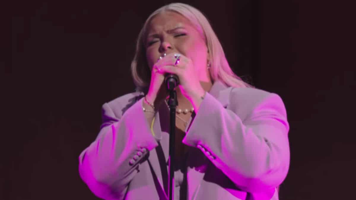 Johanna Nordstrom Call The Police Review: A Stand-Up Minus the Comedy ...