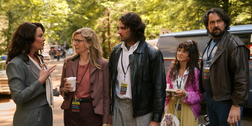 Firefly Lane Season 2 Part 1 Review: Kate and Tully Just Cannot Stay ...