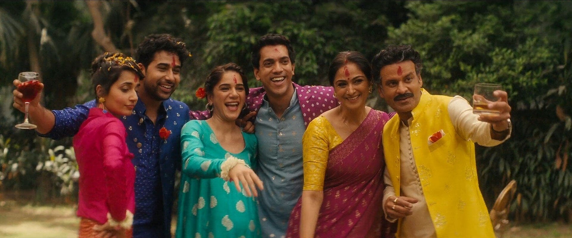 Gulmohar Ending Explained: Is Arun Able to Keep His Family Together ...