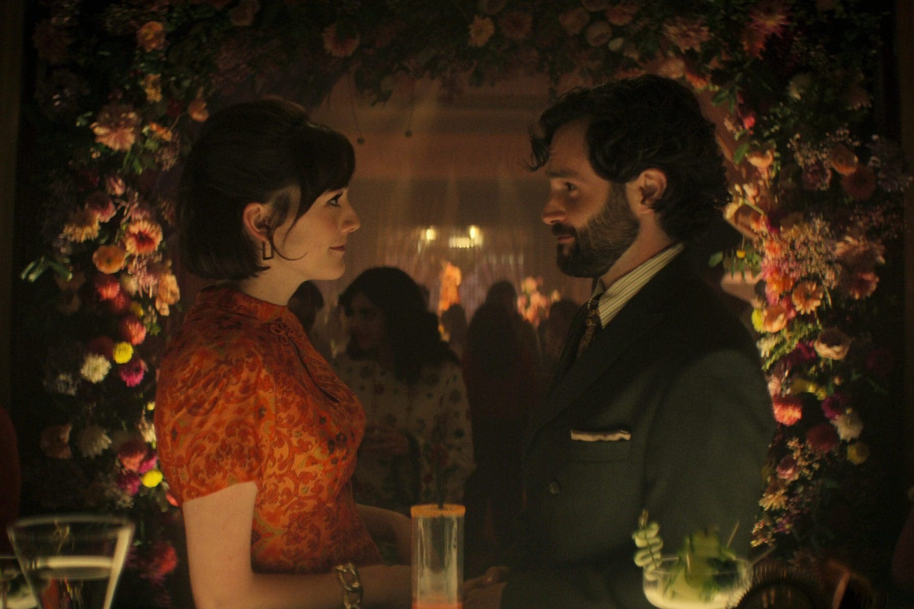 You Season 4 Part 2 Review: Joe Goldberg is Here For One Last Splash ...