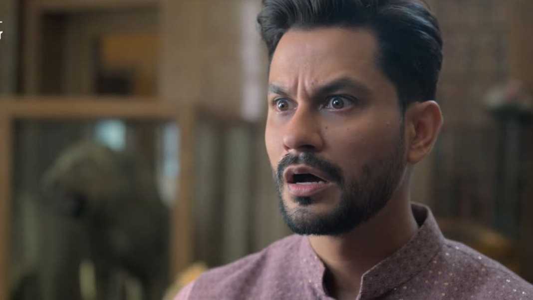 Pop Kaun Review: Kumal Kemmu-Nupur Sanon Starrer is a Cringe Comedy ...