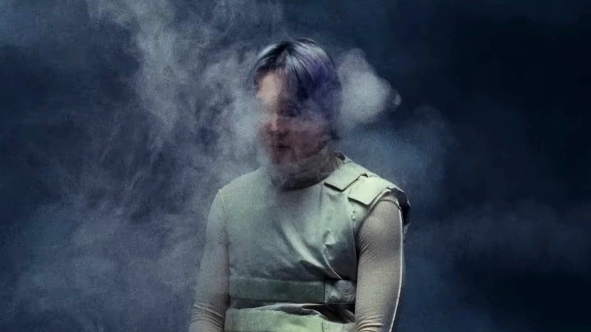 Dear My Light MV: Dawn Expresses Deep Emotions of Heartbreak; Is It ...