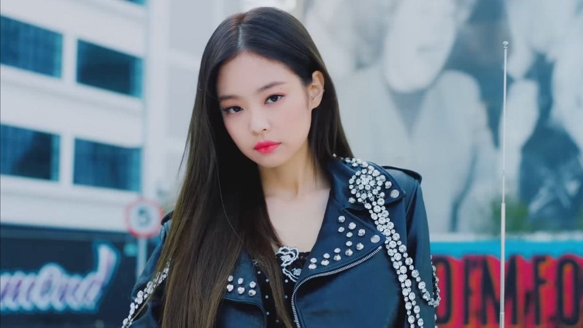 6 Best BLACKPINK Jennie's Fashion Looks to Check Out Before Her Met ...