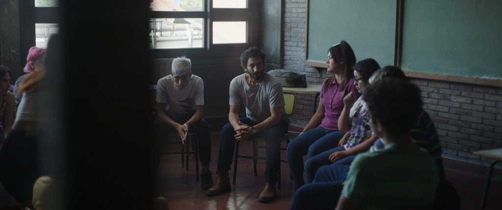 The Substitute Review: Juan Minujín Stars in an Underwhelming Film ...