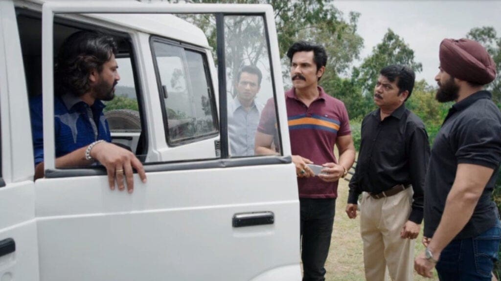 Inspector Avinash Episode 4 and 5 Review: Bhaati's Murder Case Goes ...