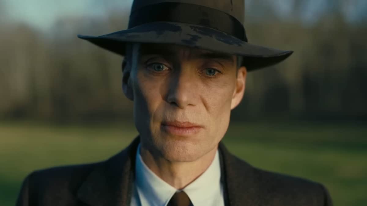 Oppenheimer Ending Explained: What Did Albert Einstein and Robert ...