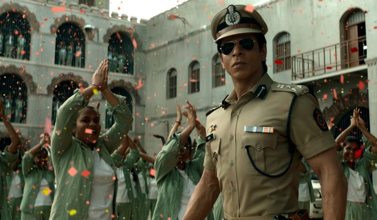 Jawan Trailer: Shah Rukh Khan Packs in Mighty Kicks and Punches With a ...