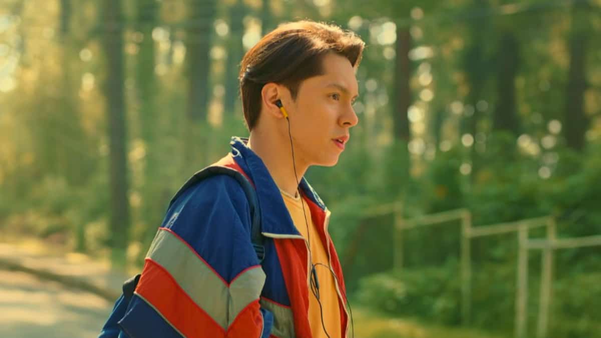 Love You Long Time Review: A Nice Romance That Is Both Time-Bending and Mind-Bending