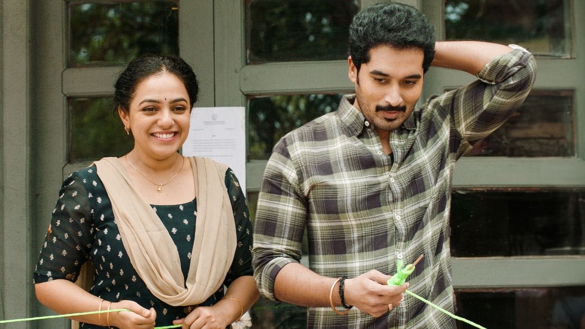 Kumari Srimathi Review: Nithya Menen's Dysfunctional Family Dramedy is ...
