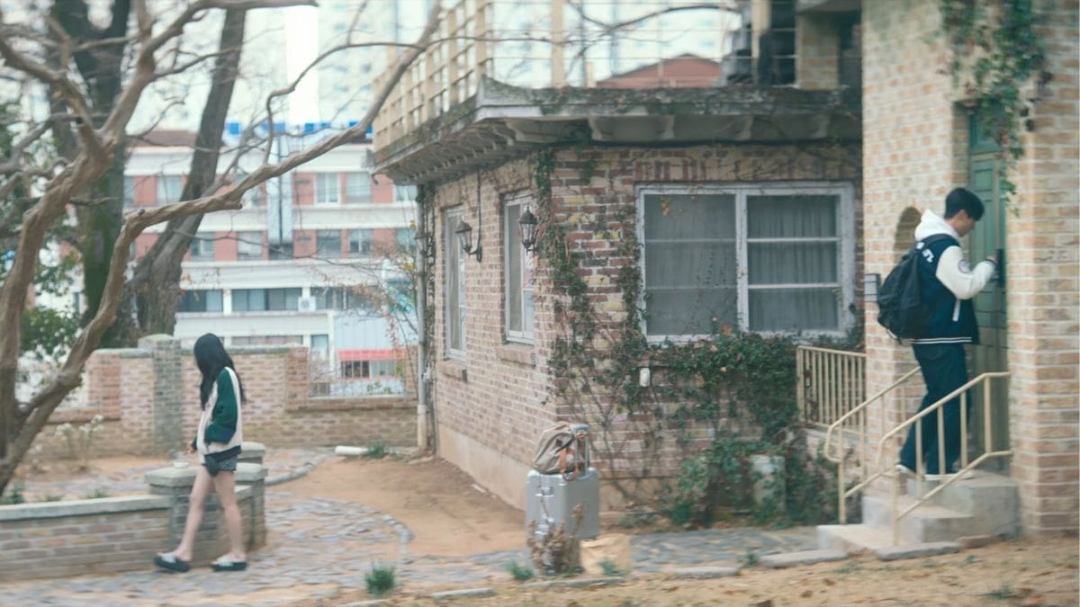 Doona Filming Locations ft Bae Suzy and Yang Se-jong Should Be Your ...