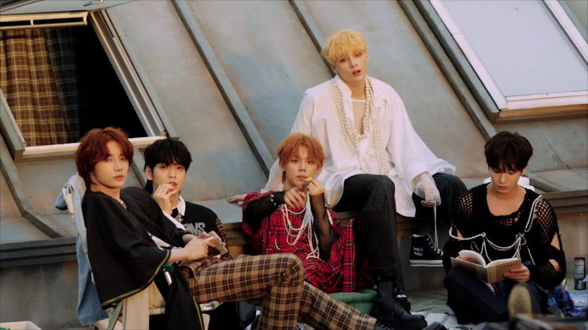 TXT The Name Chapter FREEFALL Concept Clip: BigHit Music's Kpop Quintet ...