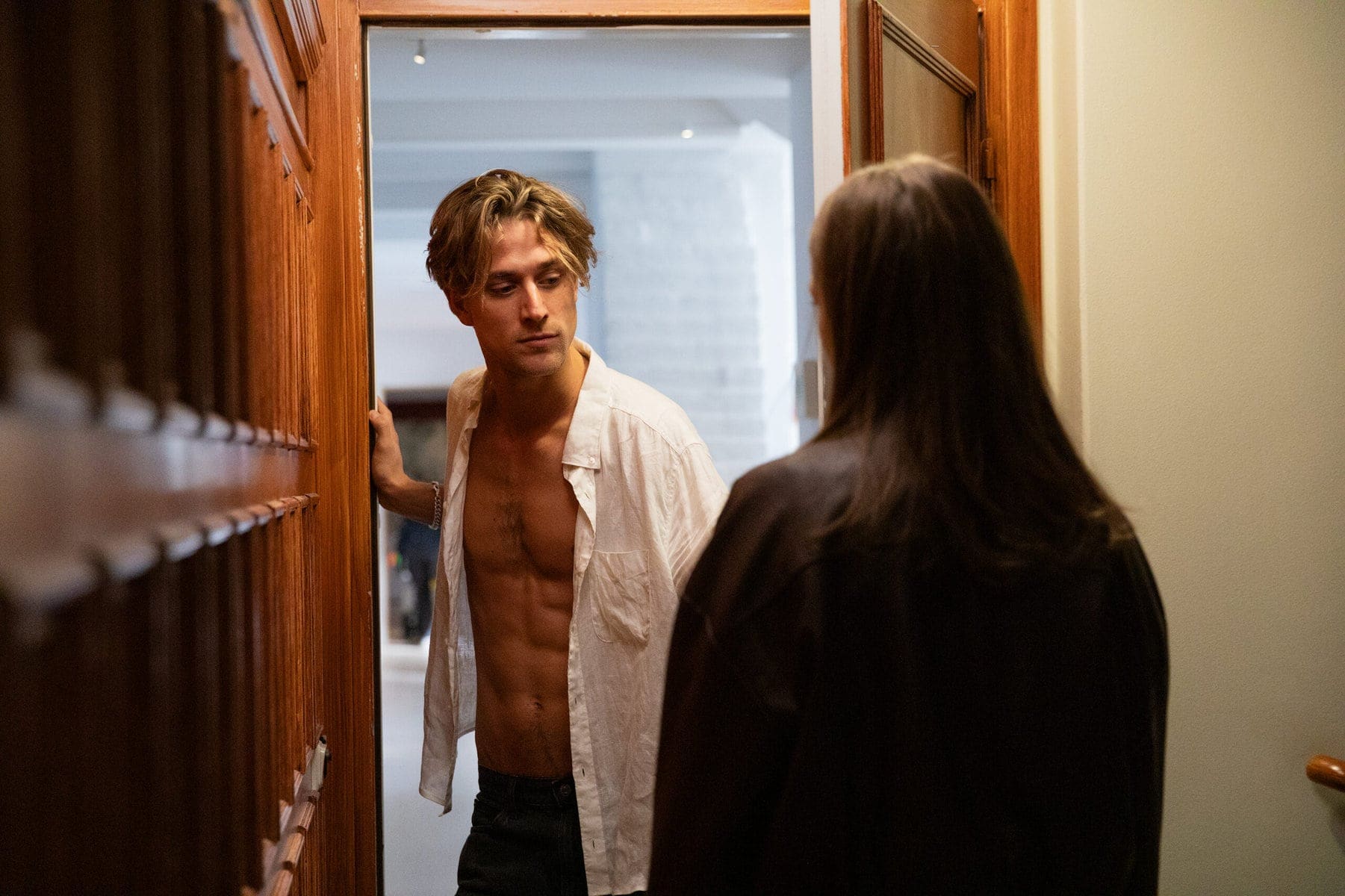 A Nearly Normal Family Review: One Murder, One Killer, Many ...