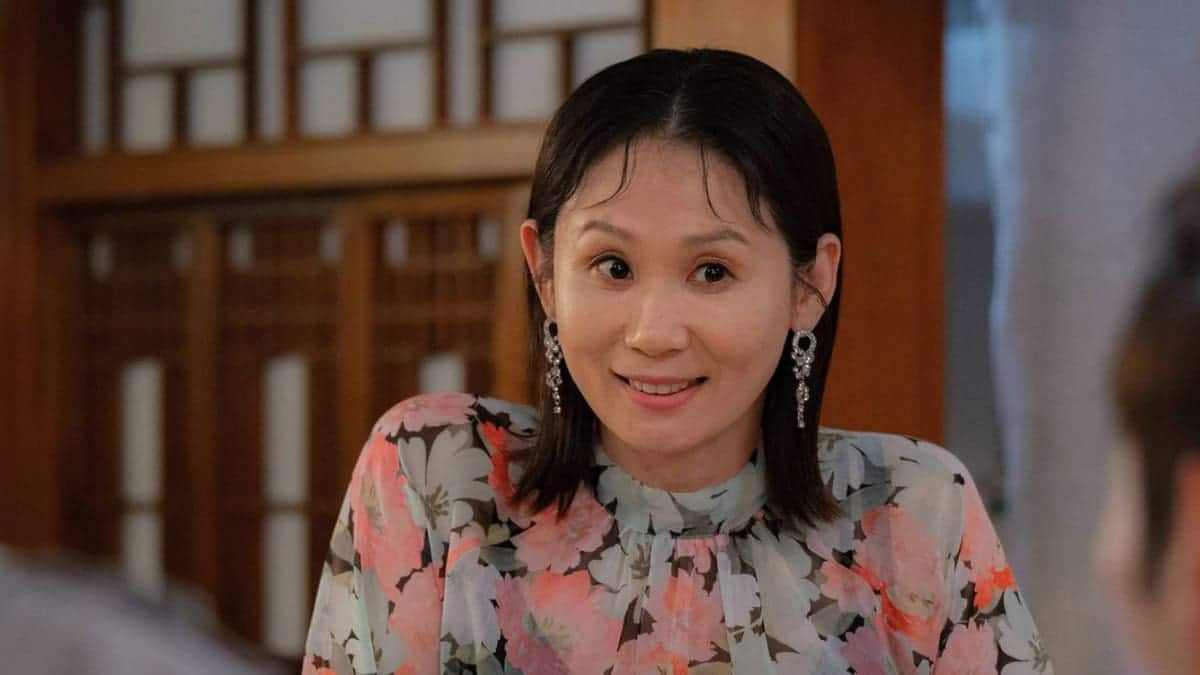 Queen of Divorce Episode 1 Recap and Review: Kim Sa-ra's Struggle and ...