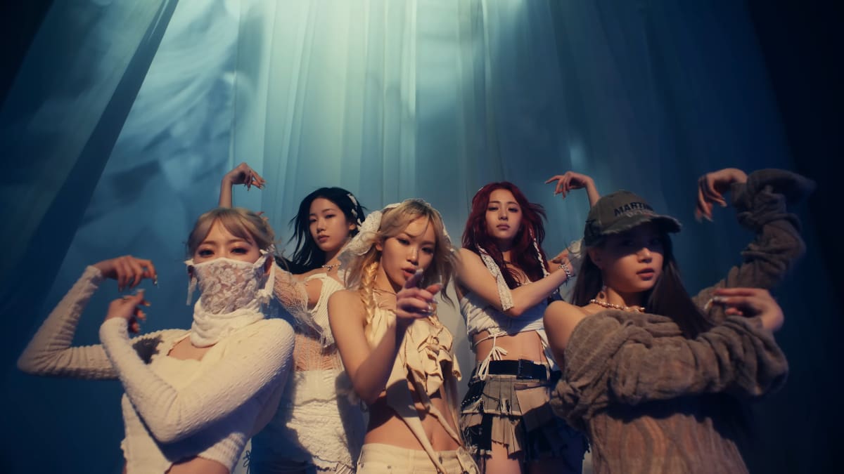 EASY MV Review: LE SSERAFIM Nails Old-School Hip-Hop Dance Moves and Embrace, Making Challenges ...