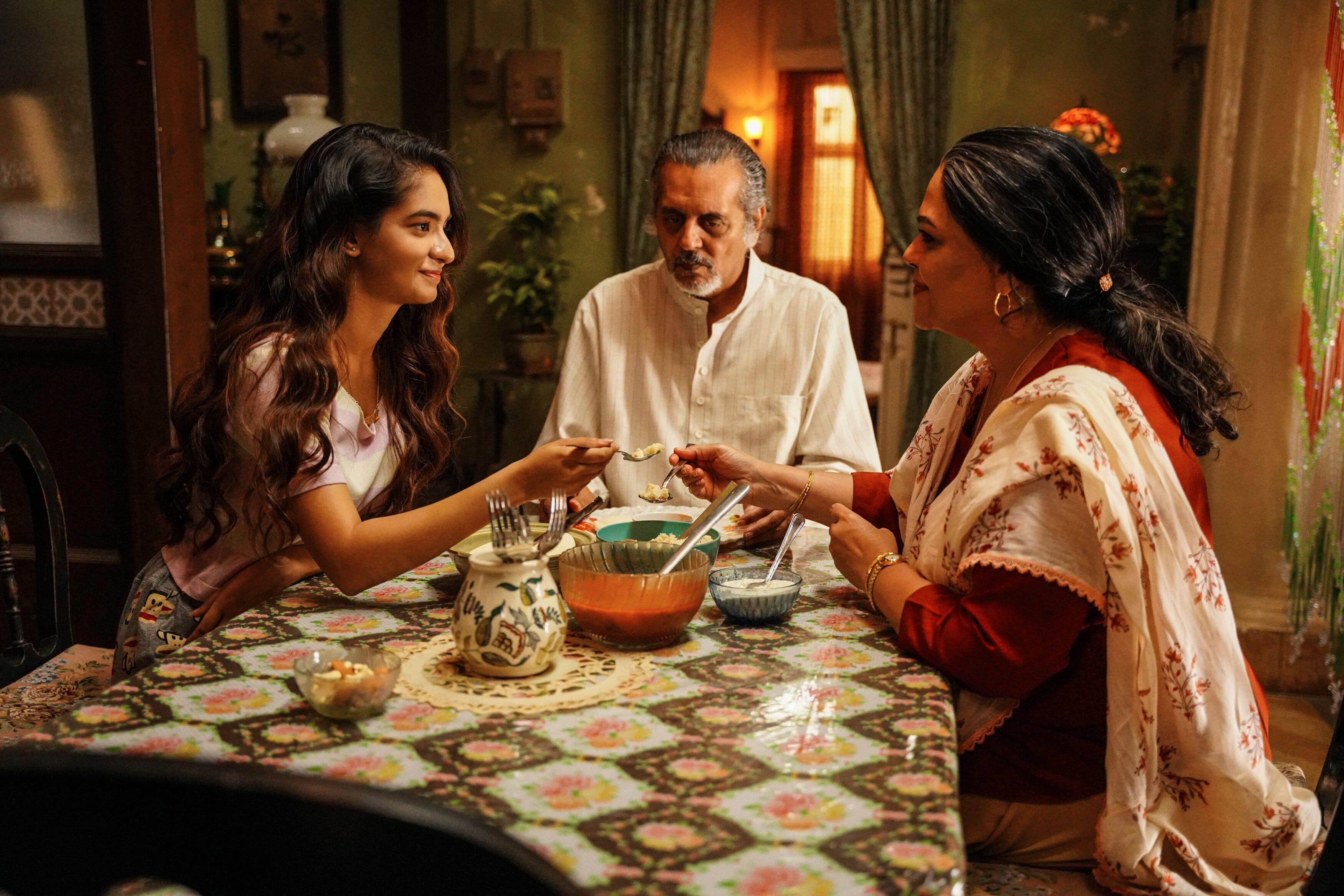 Dil Dosti Dilemma Review: Anushka Sen and Tanvi Azmi Shine Bright in ...