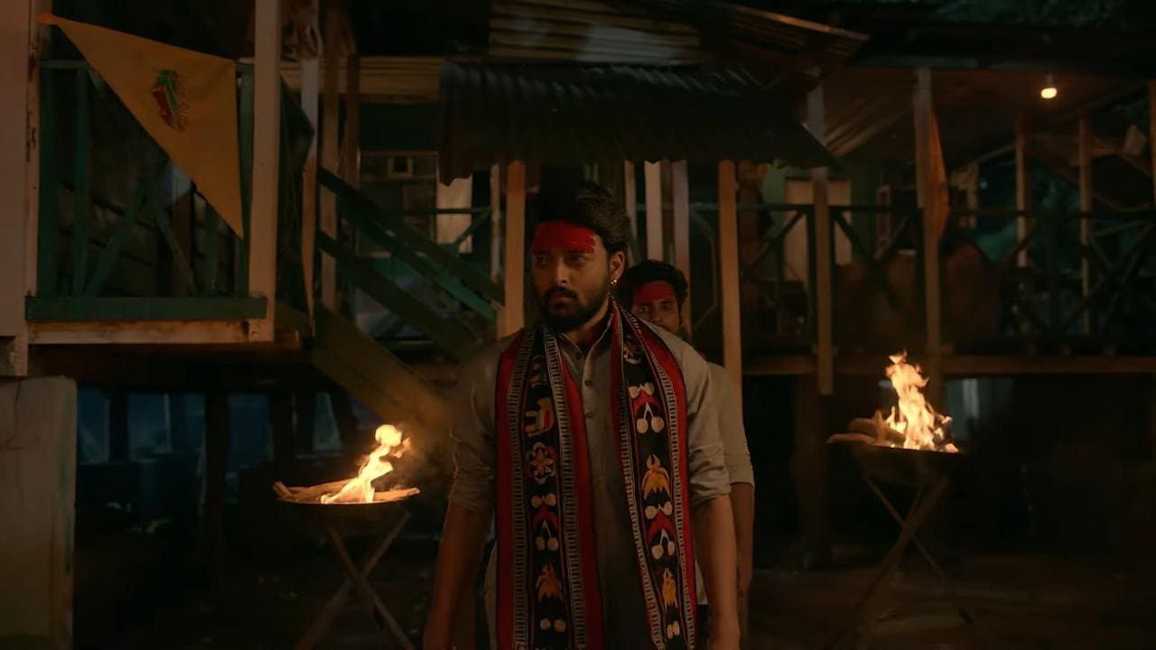 Paashbalish Review: Suhotra Mukhopadhyay is the Sole Saving Grace in ...