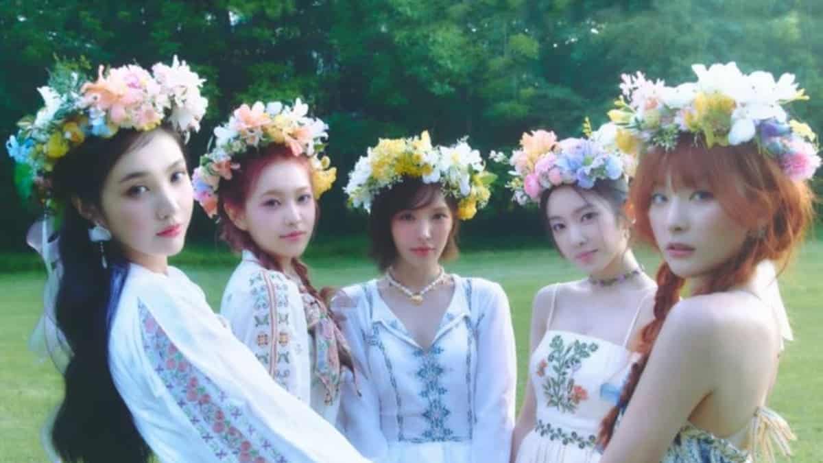 Red Velvet Cosmic MV Review: The Queens of Eerie Concepts Return with a ...