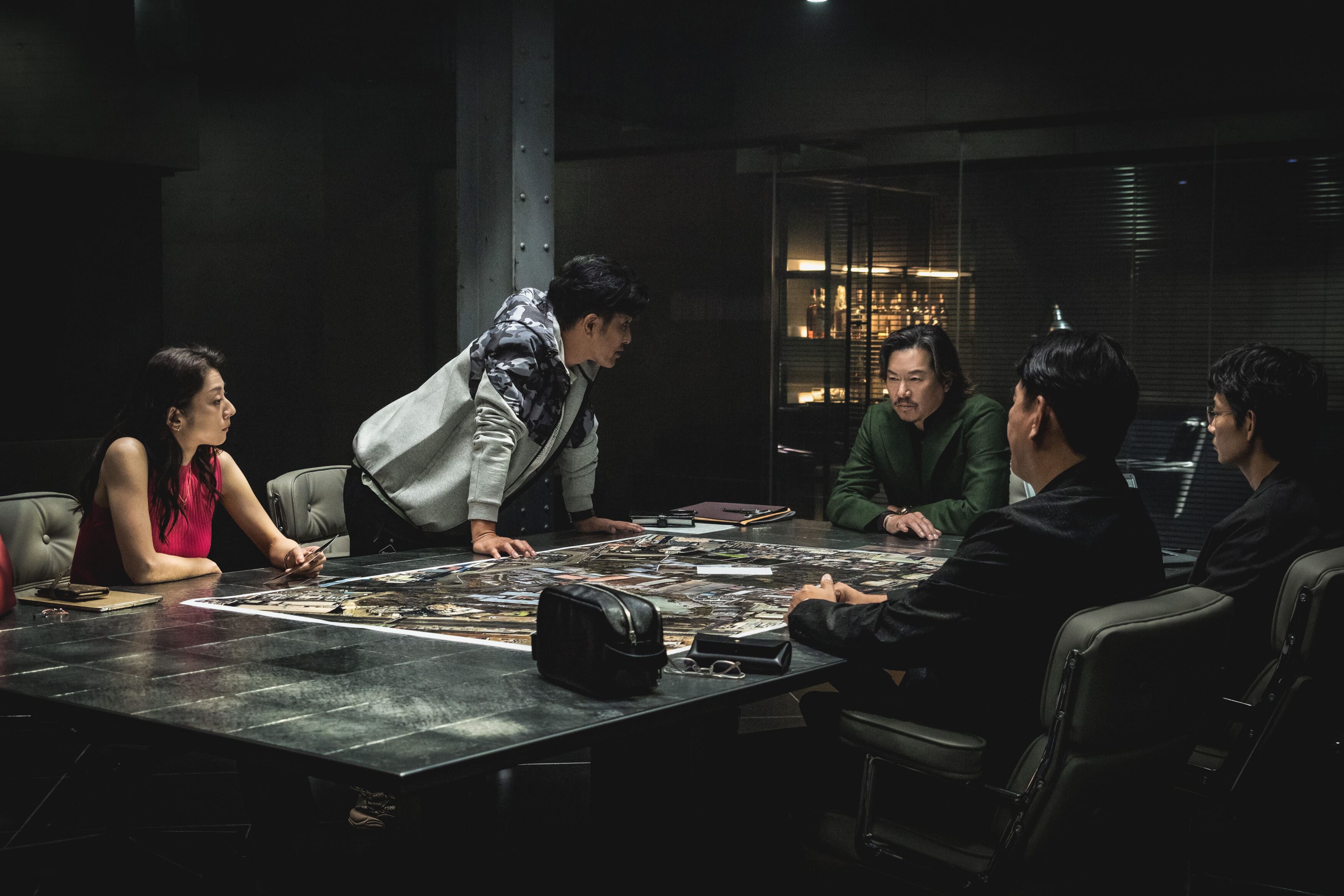 Tokyo Swindlers Review: Go Ayano Series is Memorable and Entertaining ...