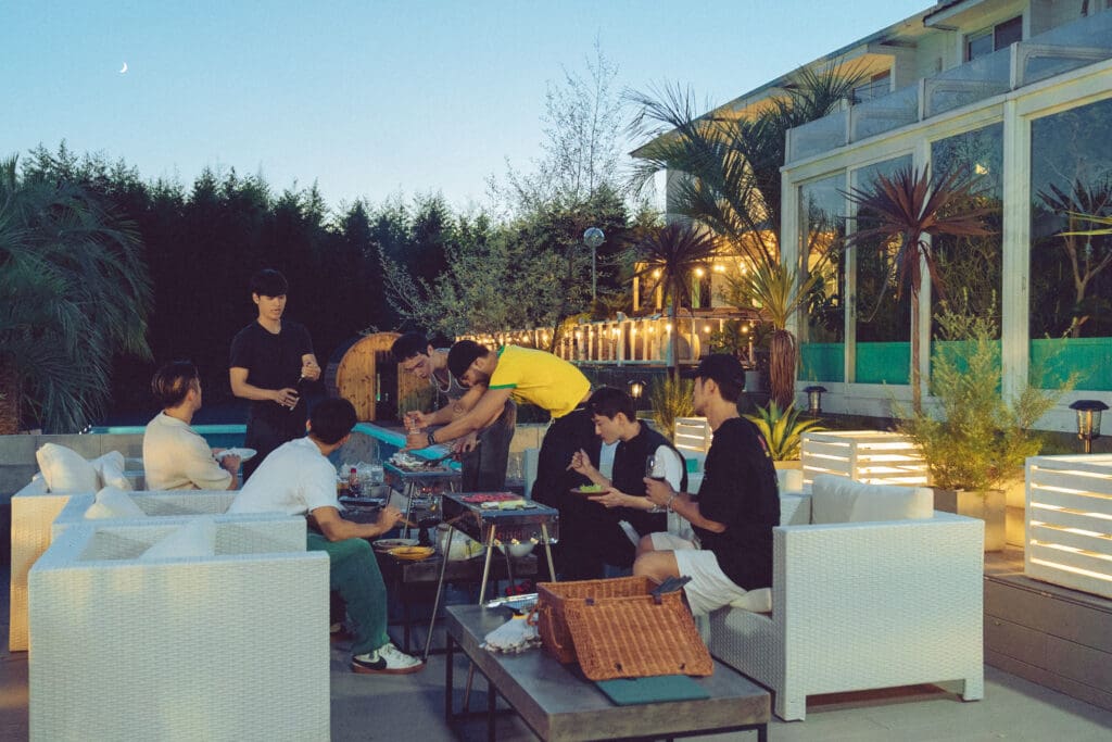 The Boyfriend Review | Leisurebyte