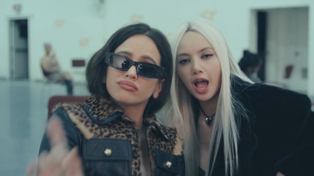 Lisa NEW WOMAN MV feat. Rosalía Review | Leisurebyte