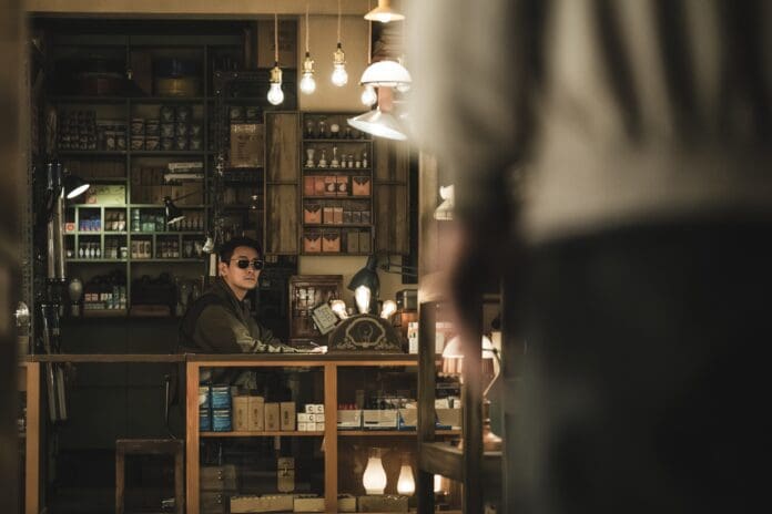 Light Shop Ending Explained | Leisurebyte