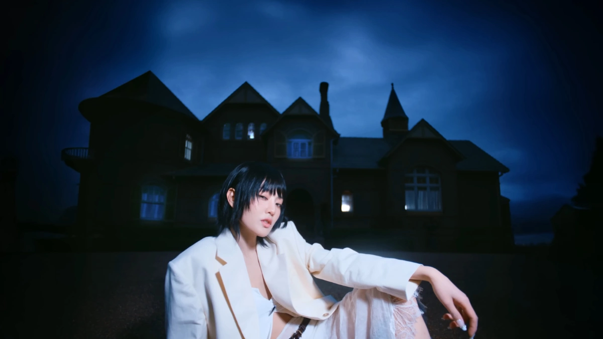 (G)I-DLE Minnie HER MV Review: Shades of Minnie in Her Solo Debut - KPOP HIT