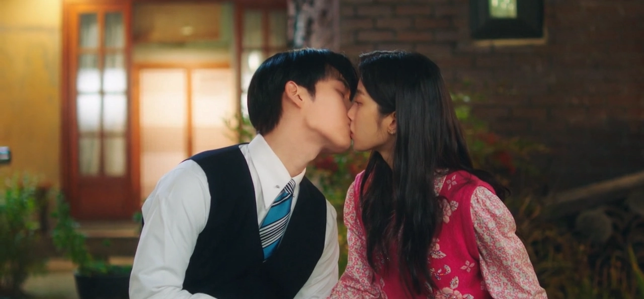 My Dearest Nemesis Episode 5 Reactions: Excitement of a First Kiss Takes Over Fans! | Leisurebyte