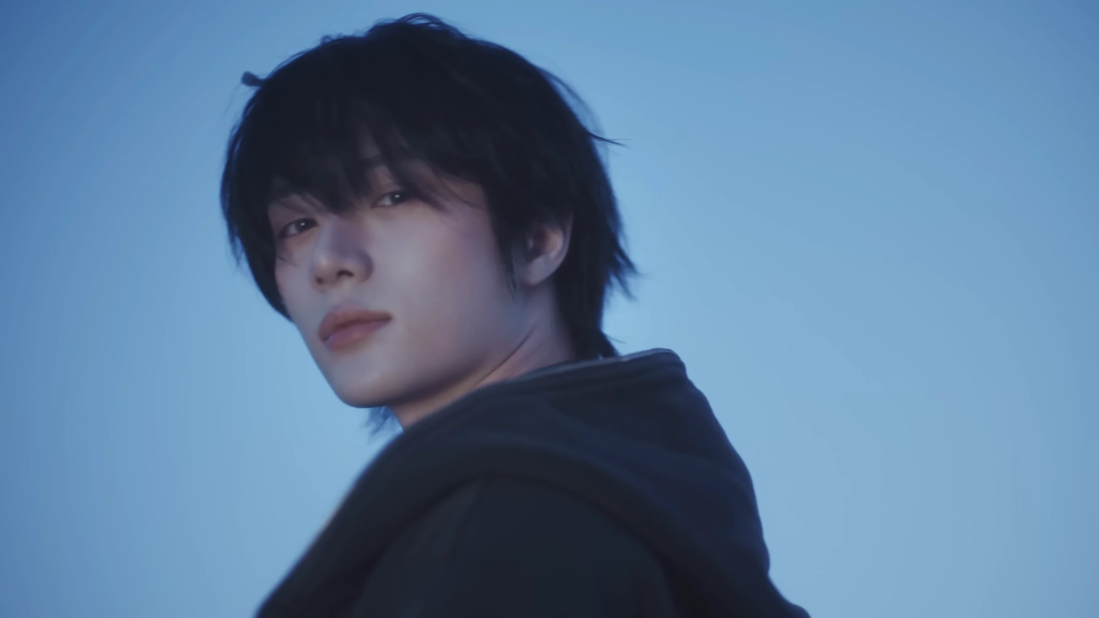 TXT Beomgyu Panic MV Review: A Song That Relates to the Heart and Says ...