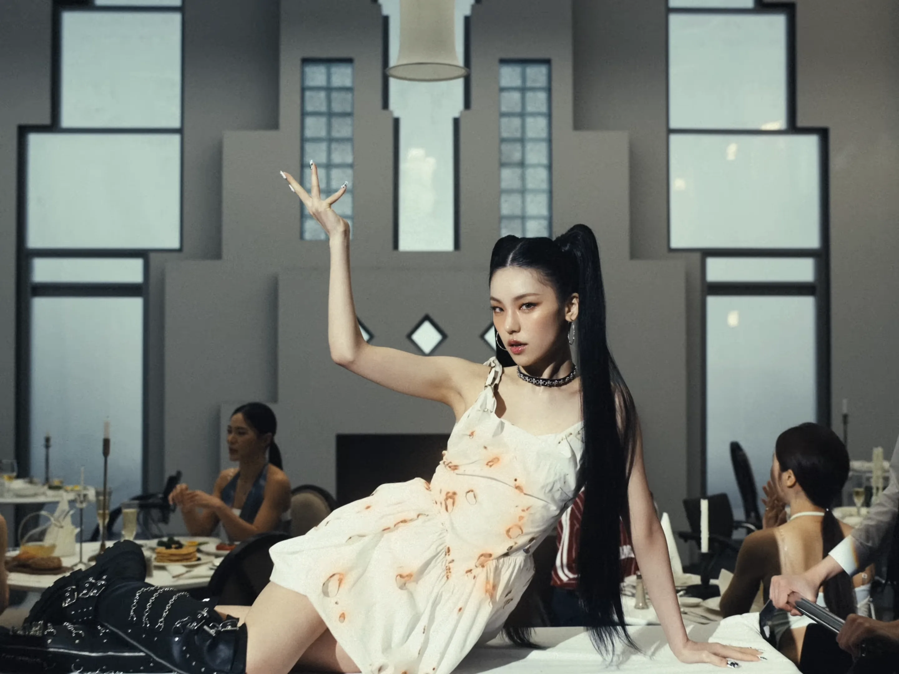 YEJI Air MV Review: Charming Debut of ITZY's Leader! | Leisurebyte