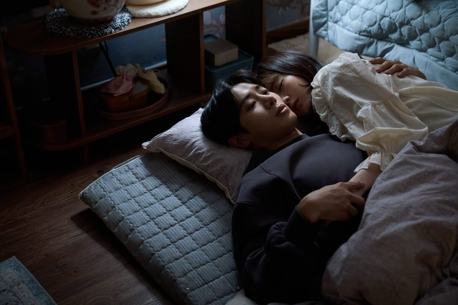 Head Over Heels Ending Explained: Who is Bong-su? Do Seong-ah and Gyeon ...