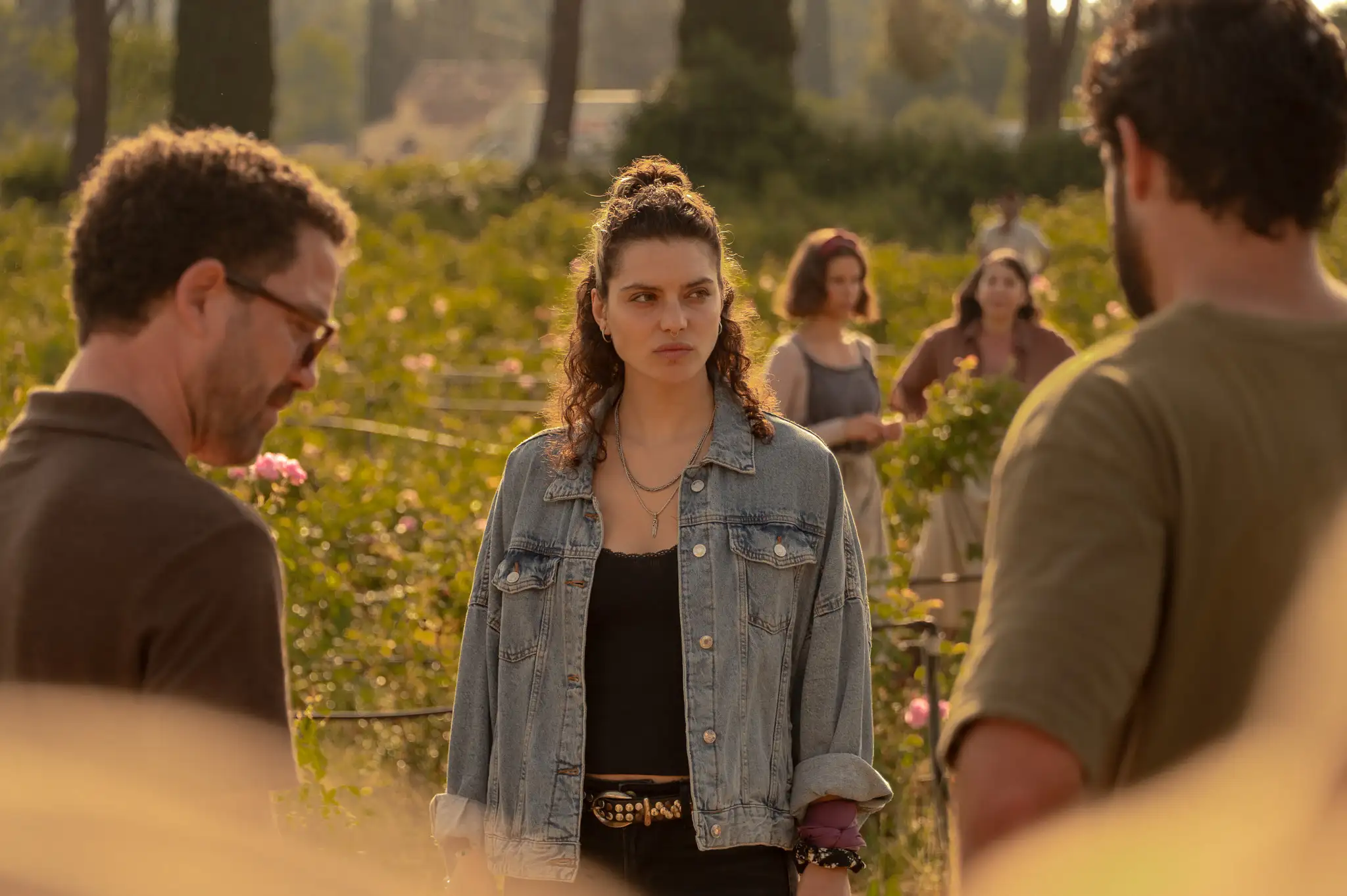 Under a Dark Sun Review: A Baffling Series Running at the Speed of Light | Leisurebyte