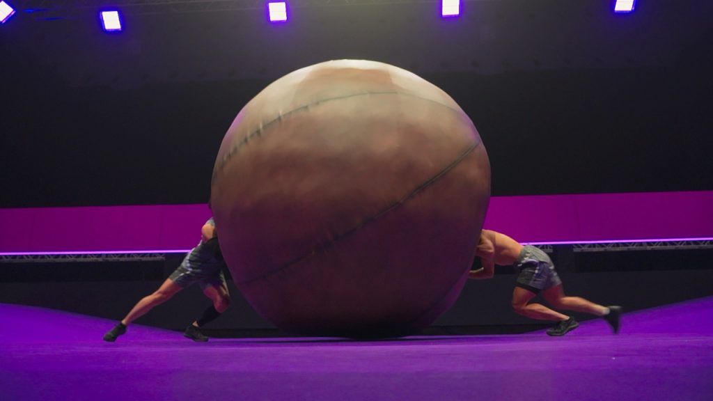 Final Draft Review: Entertaining in Every Possible Way... Just Not Very ...