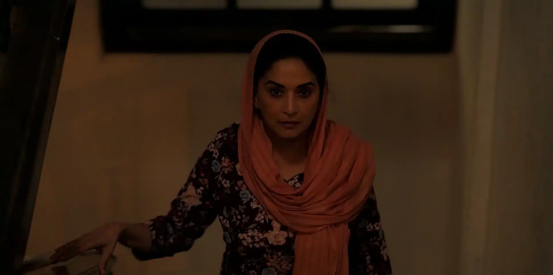 Mrs Deshpande Review: A Decent Thriller That Lacks the Slow Burn ...